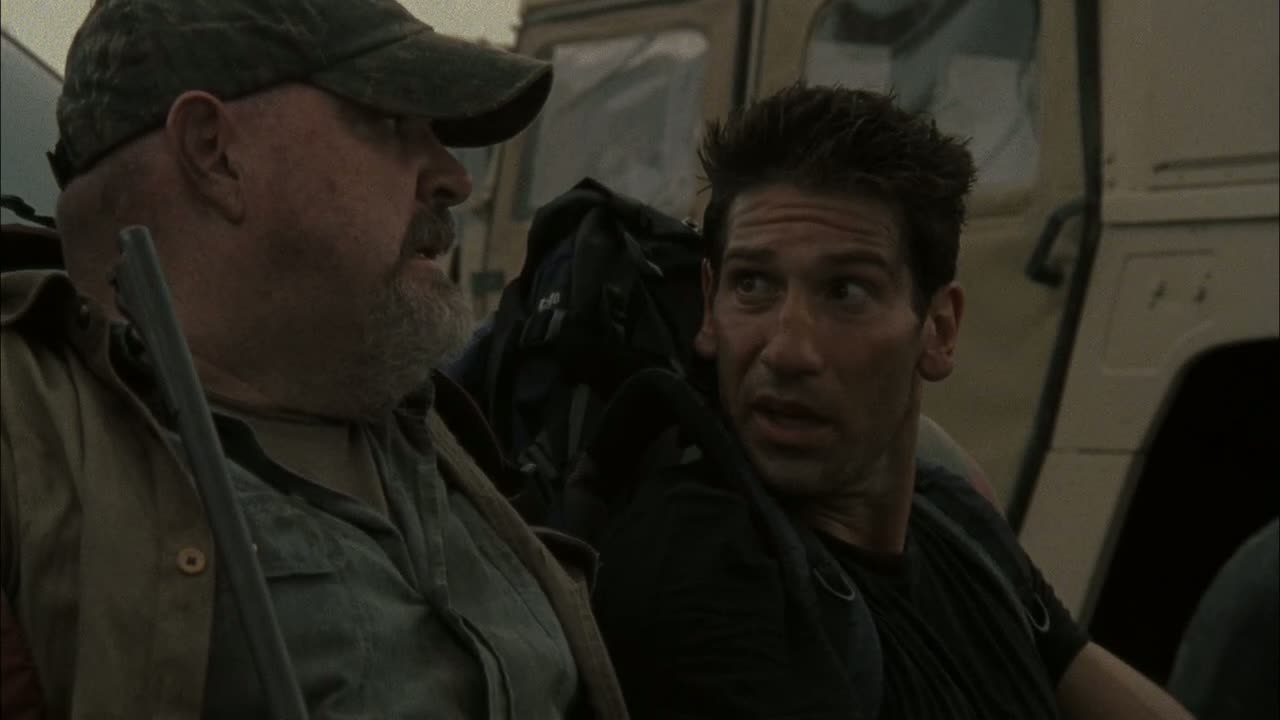 Otis (Série de TV) - The Walking Dead Brasil