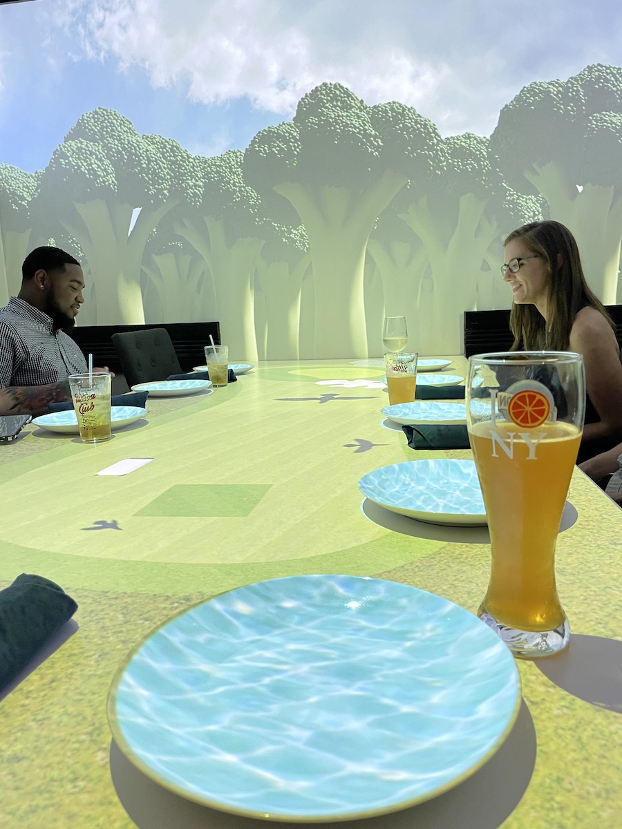 Experience a Virtual Reality Dinner in Syracuse for Your Next Night Out