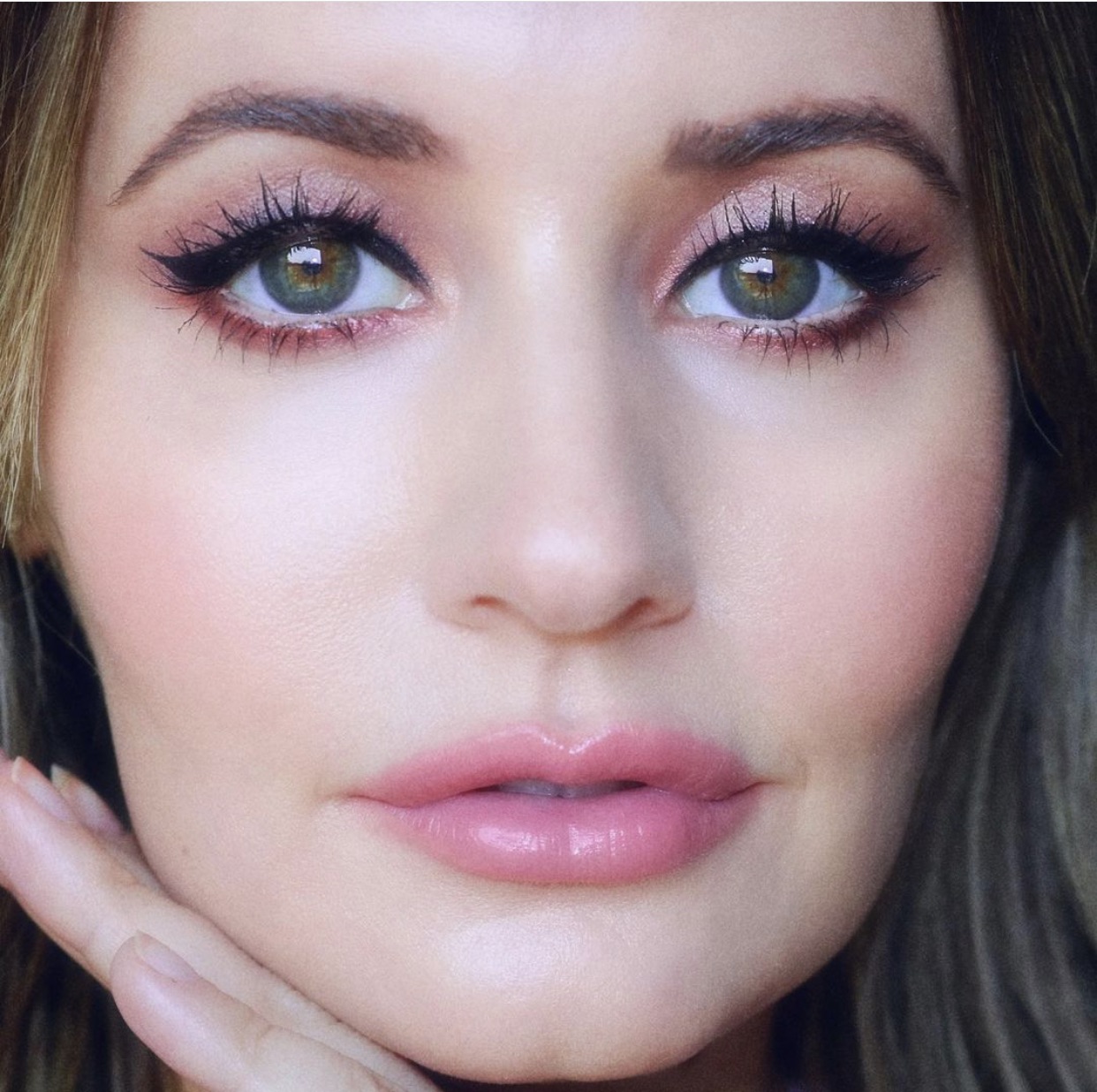 Gloss Angeles's Kirbie Johnson Shares Her 2021 Beauty Trend Predictions ...