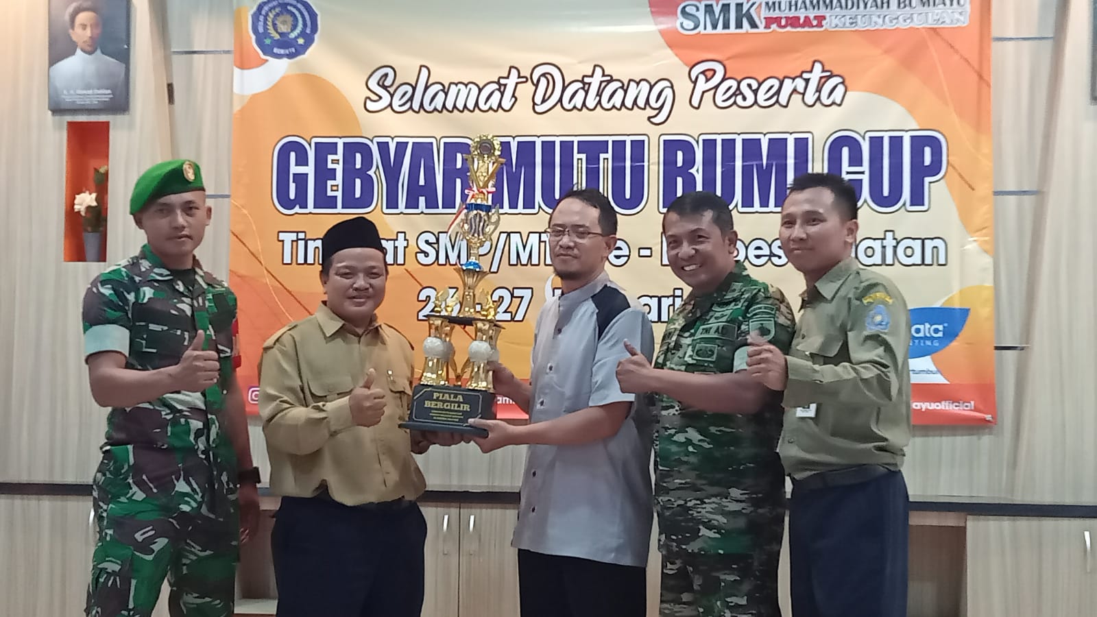 SMP MBS Bumiayu Sabet Juara Umum Mutubumi Cup 2023 - Suara Muhammadiyah
