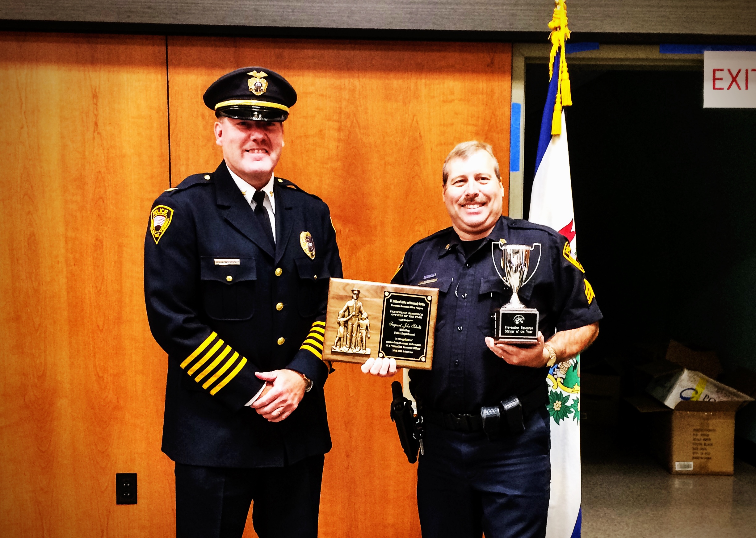 Schultz ‘Top Cop’ in Mountain State - Weelunk