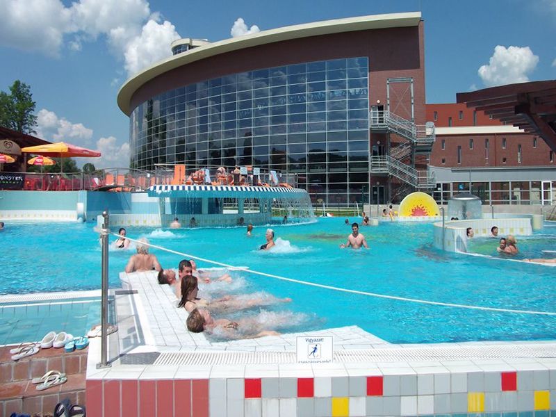 Aquapolis, Segedin - Mađarska aqua park • Wellness centar