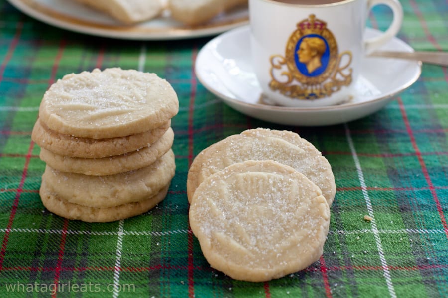 Scottish Shortbread Cookies {Made with Powdered Sugar} - What A Girl Eats