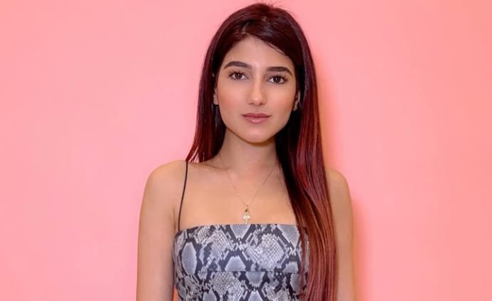 Narin Amara Biography, Wiki, Boyfriend, Age, Family, Facts & More