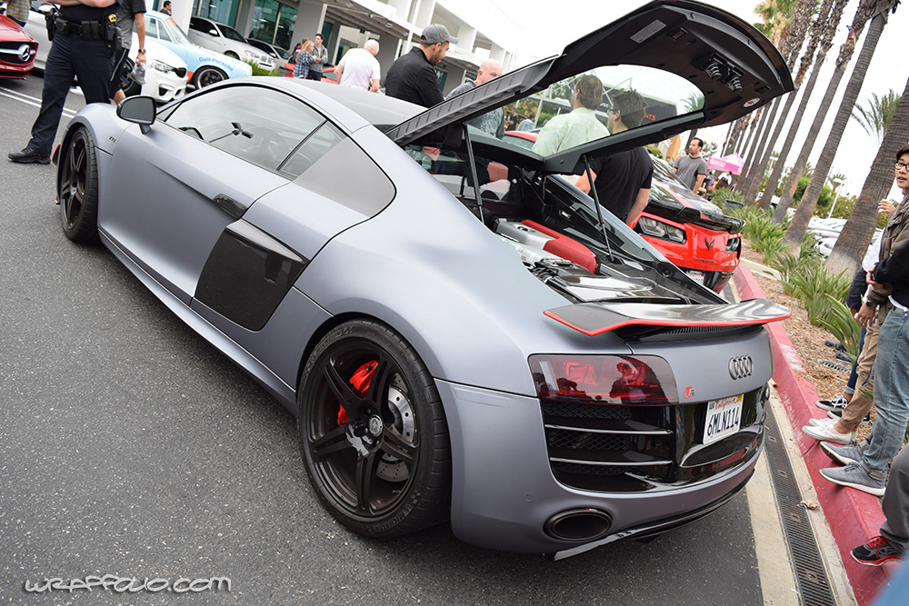 Matte Gray Audi R8 Wrap | Wrapfolio