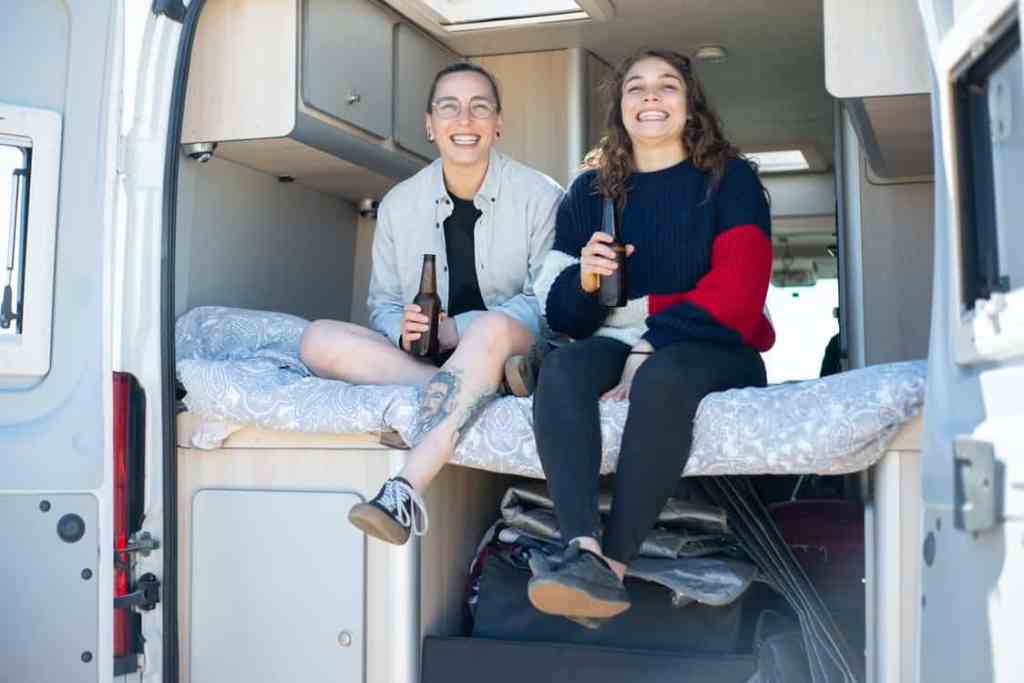 5 Key Tips to Maintaining Your Family RV While Traveling