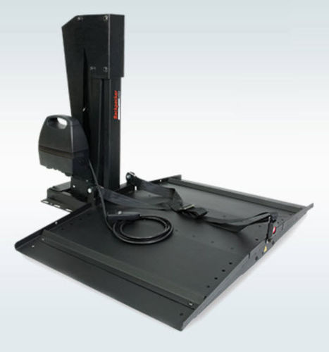 Pride® Backpacker® Plus Interior Lift | Access Abilities