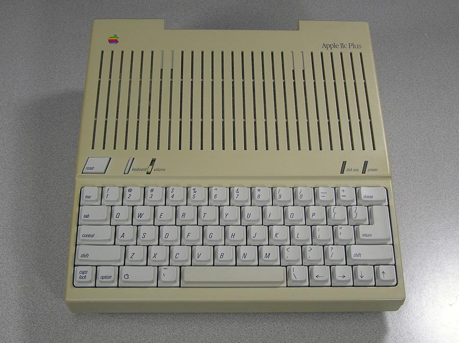 Apple IIc Plus – Apple Rescue of Denver