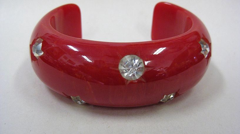 Bracelets | Bakelite Jewelry and Bakelite Collectibles