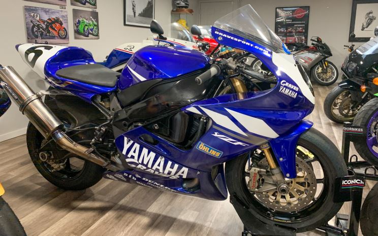 2003 Graves Yamaha R7/R1 | Bike-urious