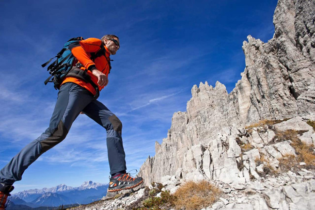 Abbigliamento per l'escursione in montagna • Centro Fitness Body Shape