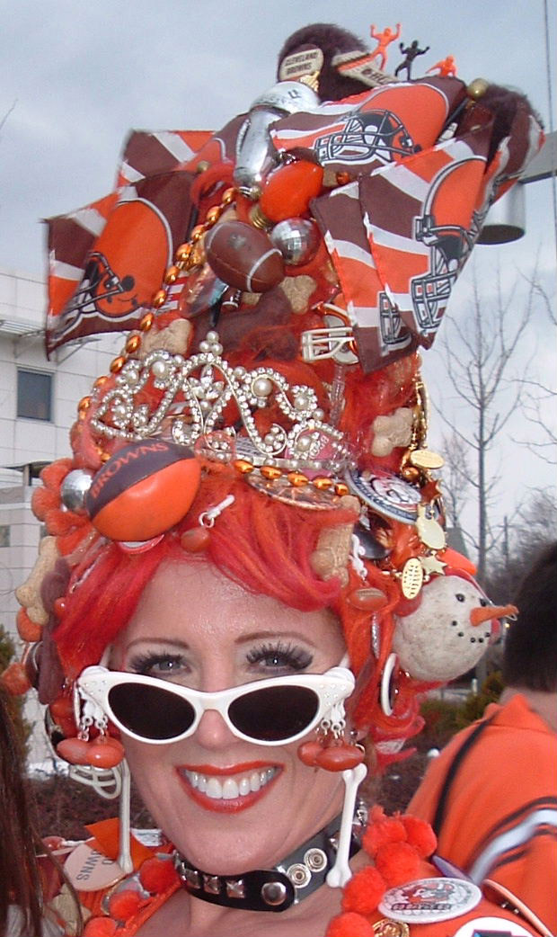 Auction Preview: Browns Tailgating with the Bone Lady & Bubba’s Q Bar-B ...