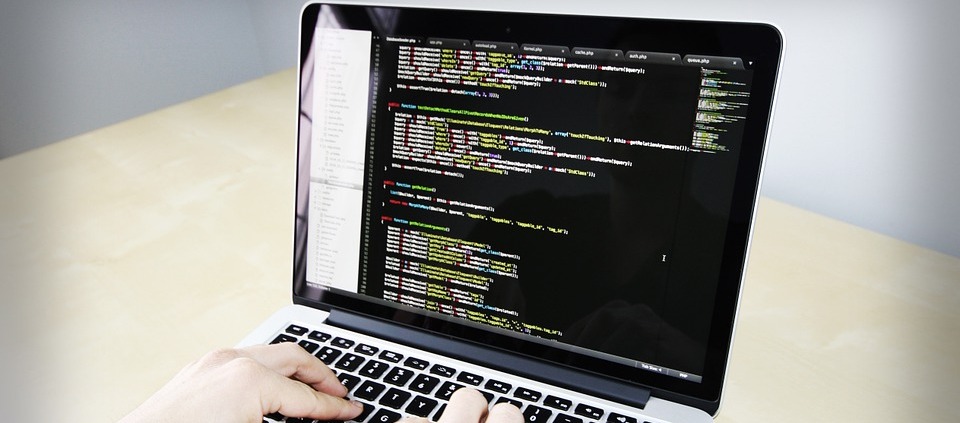 Ciri Aplikasi PHP Modern – CandraLab Studio