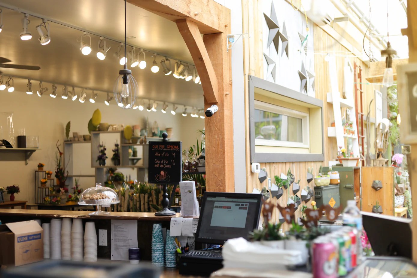 How Security Camera Systems Reduce The Risk Of Employee Theft