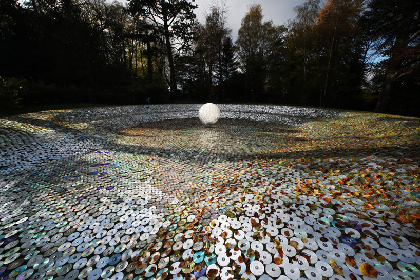 CD installation by Bruce Munro | daily inspiration