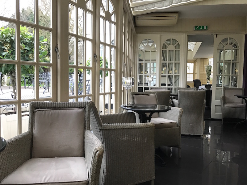 A suite by the sea at the Lord Bute, Highcliffe, Dorset - Eat with Ellen