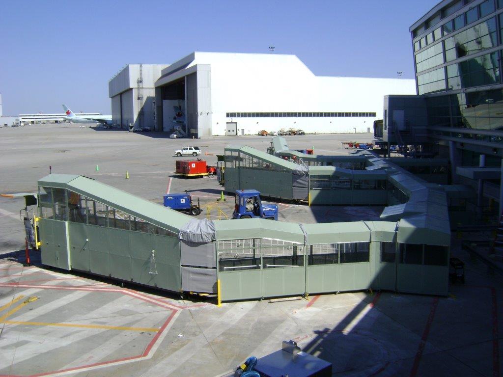 Ground Boarding Equipment | Commute A Walk | DASH-8 Gantry