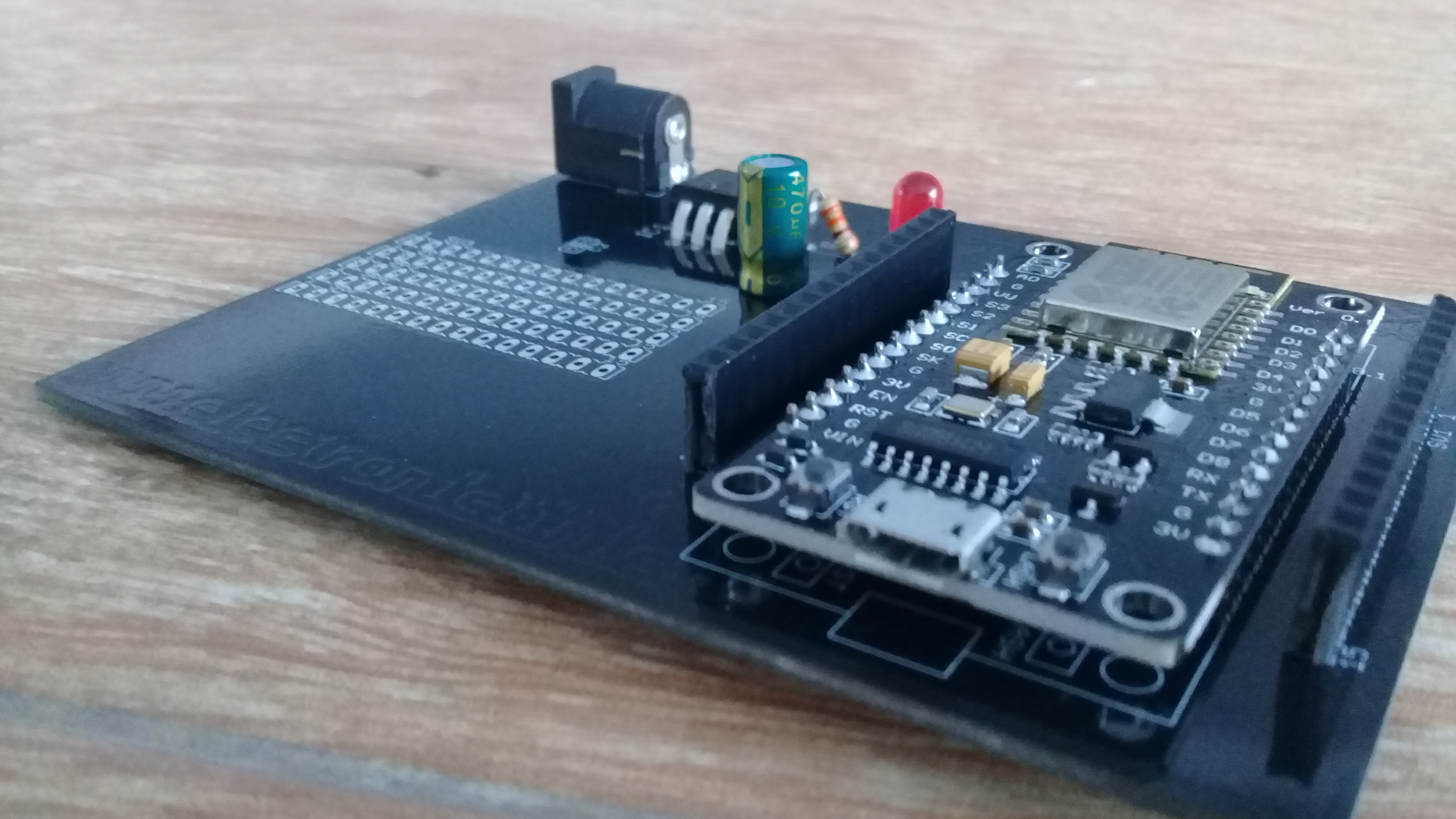 IOT Water Quality monitoring using Arduino,pH Sensor,Nodemcu ESP8266