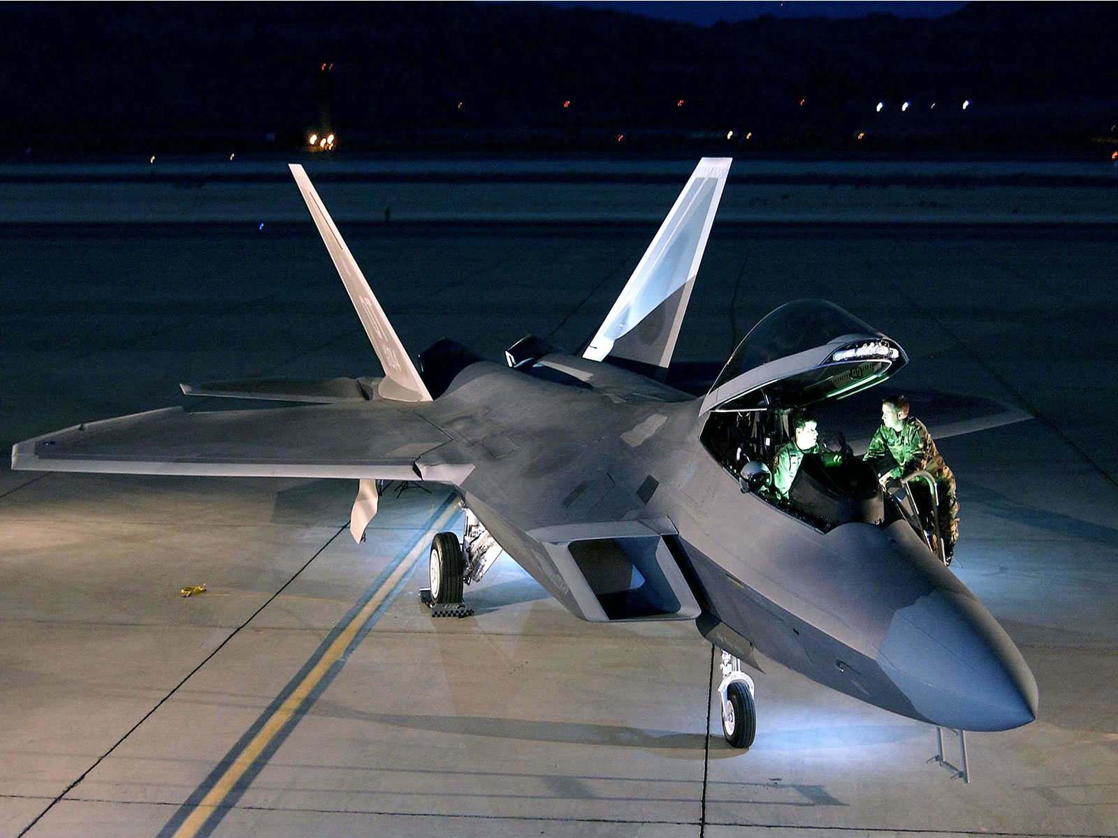 F-22 Raptor, El avión de combate más avanzado del planeta - Electrorincon
