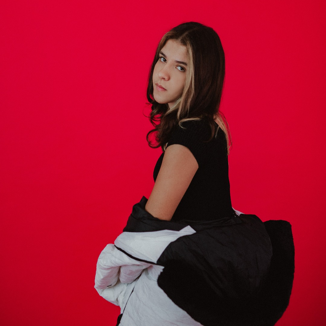 Promesas vacías: Eva Leah presenta el vídeo clip de “Cambiarás ...