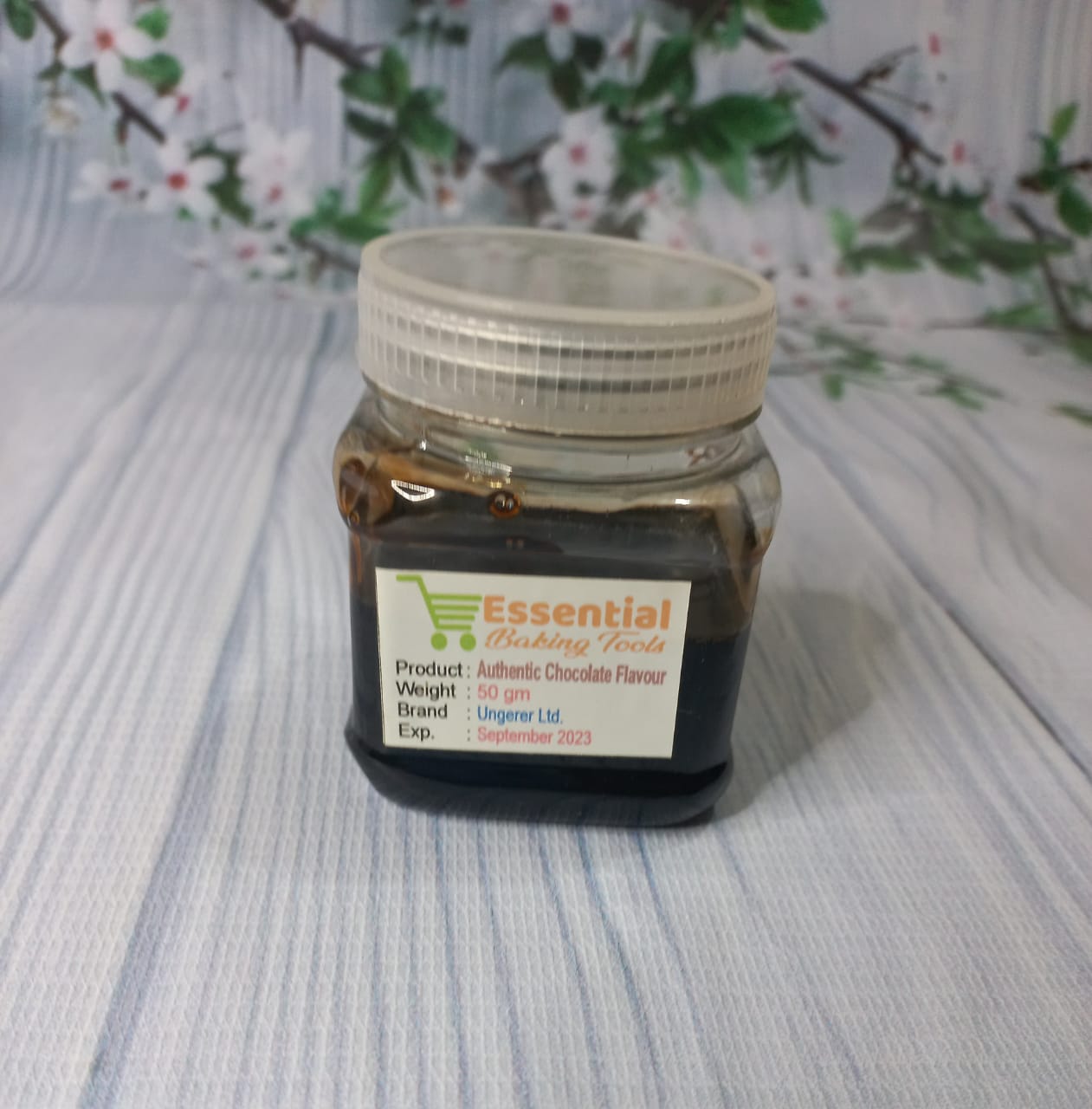 Authentic Chocolate Essence/Flavour 50gm – Essential Baking Tools