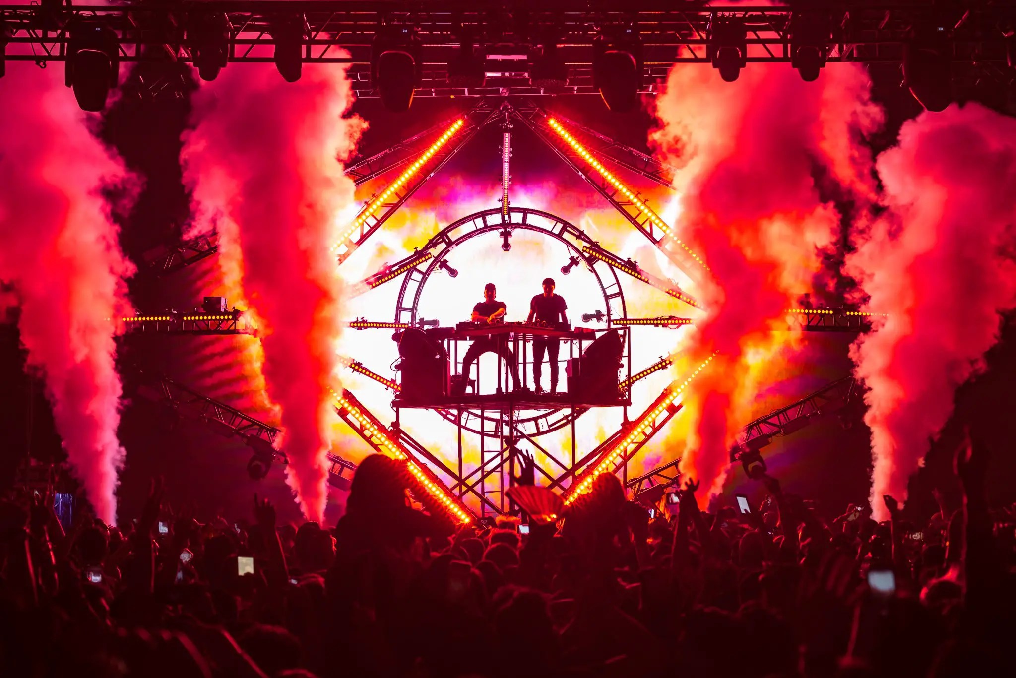 FANS THROW HATE AT SLANDER AFTER FAILED TRANSITION VIDEO SURFACES ...