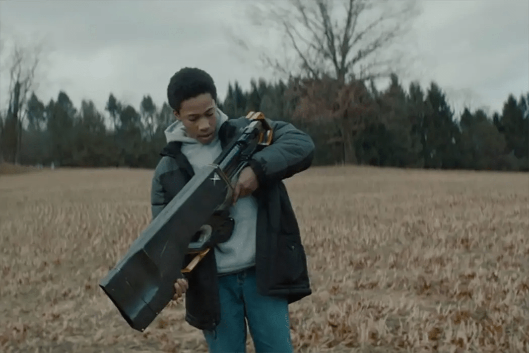 KIN: Promising Sci-Fi Thriller Self-Destructs - Film Inquiry