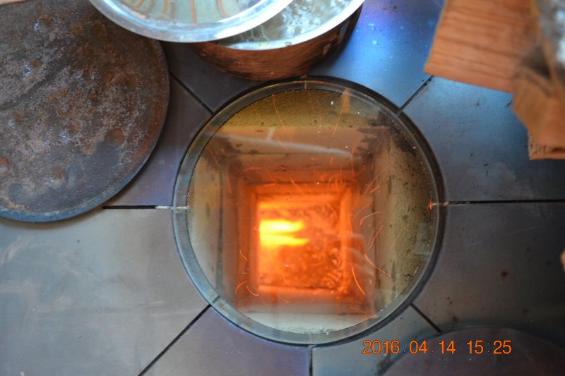 Rocket Mass Heater Cookstove - Firespeaking
