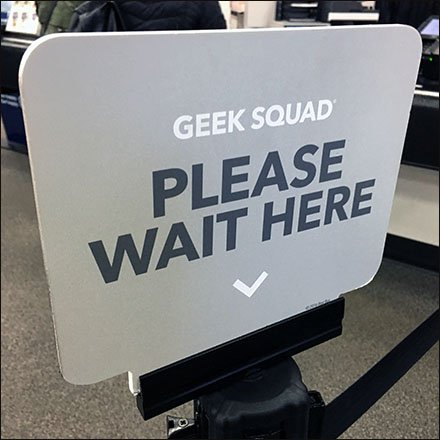 Check-In Help QR-Code Automation – Fixtures Close Up