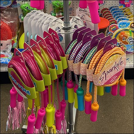 Flair Jump-Rope Spinner Hook Array – Fixtures Close Up