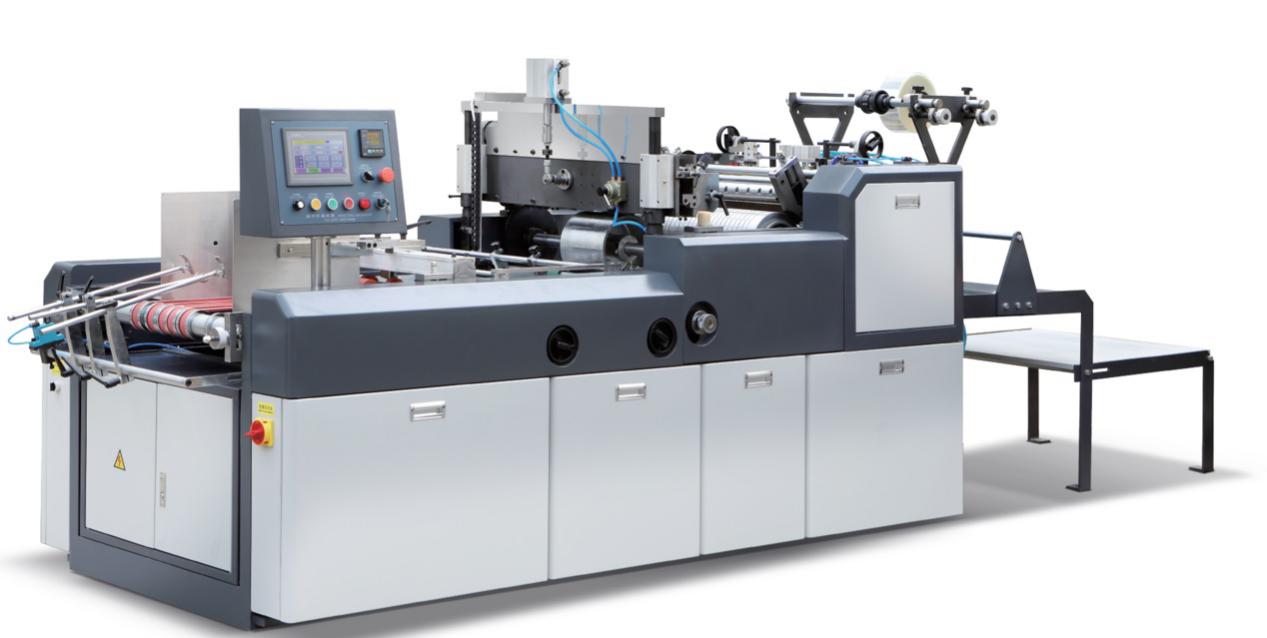 ZKT-700B ZKT-1080B High Speed Window Patching Machine