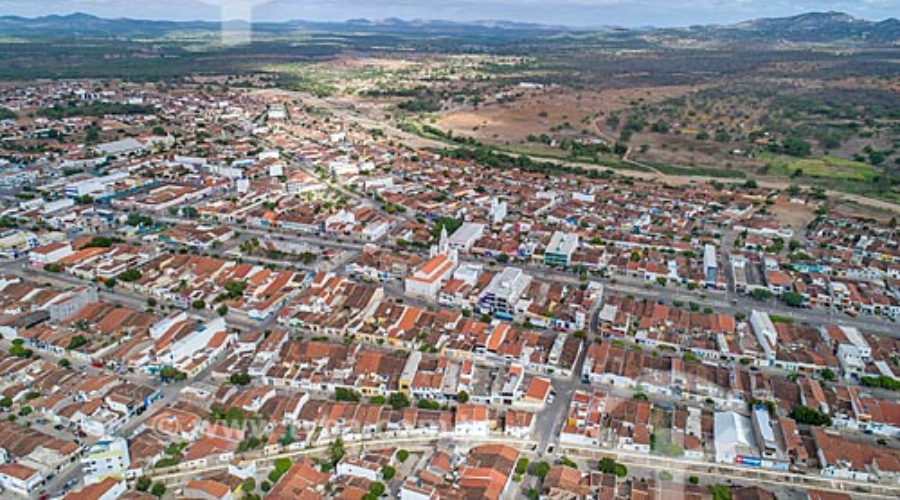 Divergência: Prefeitura diz que Monteiro tem os dois primeiros casos ...