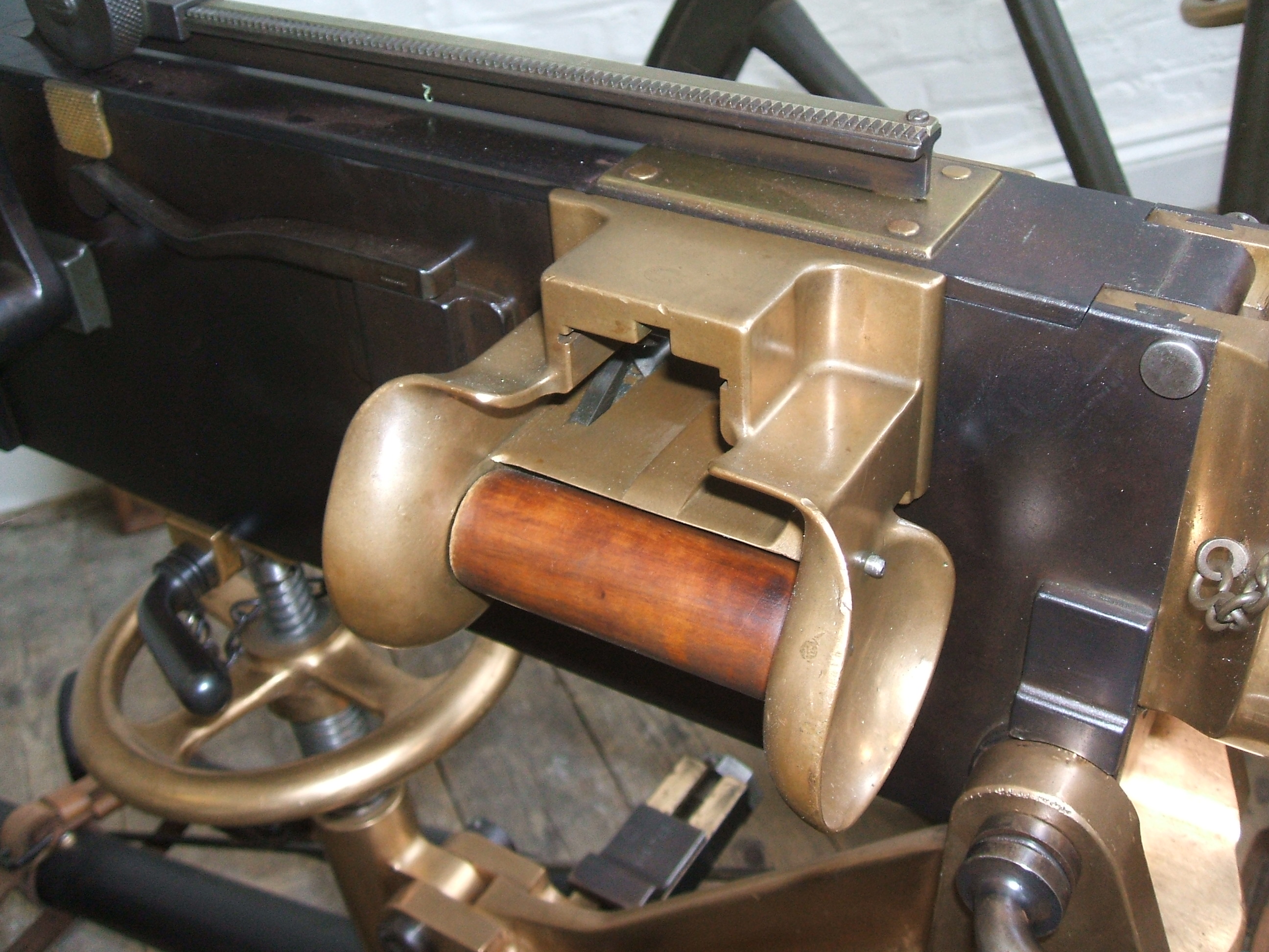 The World Standard Maxim Gun – Forgotten Weapons