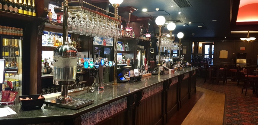 13 English Pub Zoom Teams Backgrounds - Funny Meeting Backgrounds