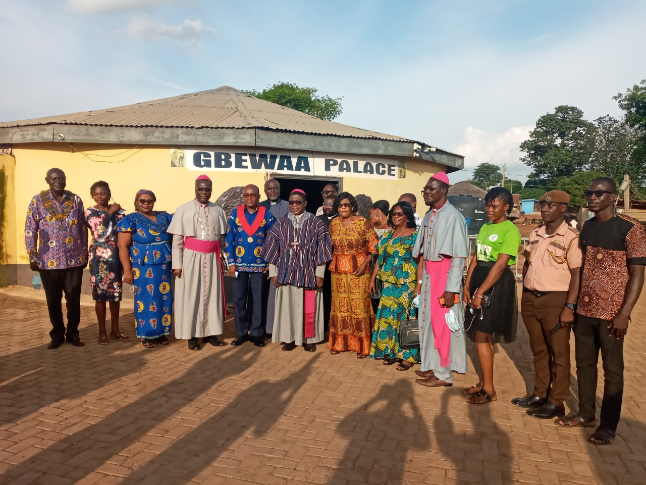 Yendi-N/R: Leadership of Methodist Church Ghana visits Gbewa palace