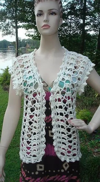 Free beginners crochet vest patterns for women free – 30 Crochet Vest ...