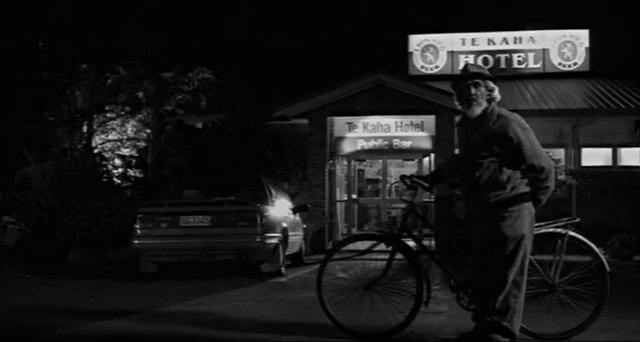 Short Films | Two Cars, One Night – Sessão das Três