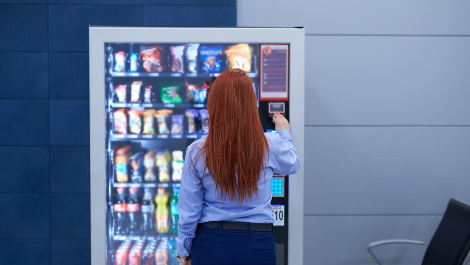 6 Benefits of Food Vending Machines - India First News