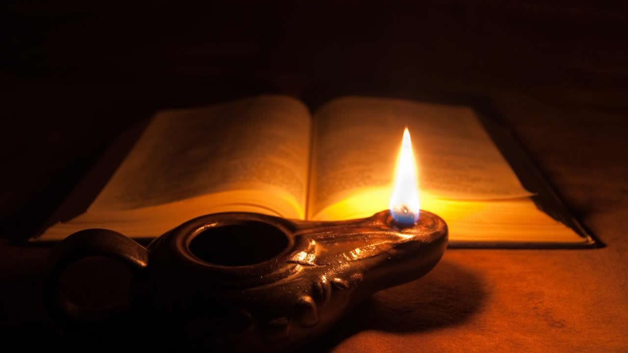 The dark Bible: The story of this mysterious book - Infinity Explorers