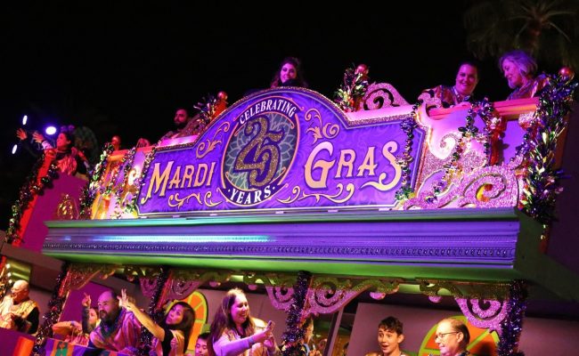 Mardi Gras At Universal Studios Florida 2022 Vegan Options Otosection mardi-gras-at-universal-studios-florida-2022-vegan-options-otosection