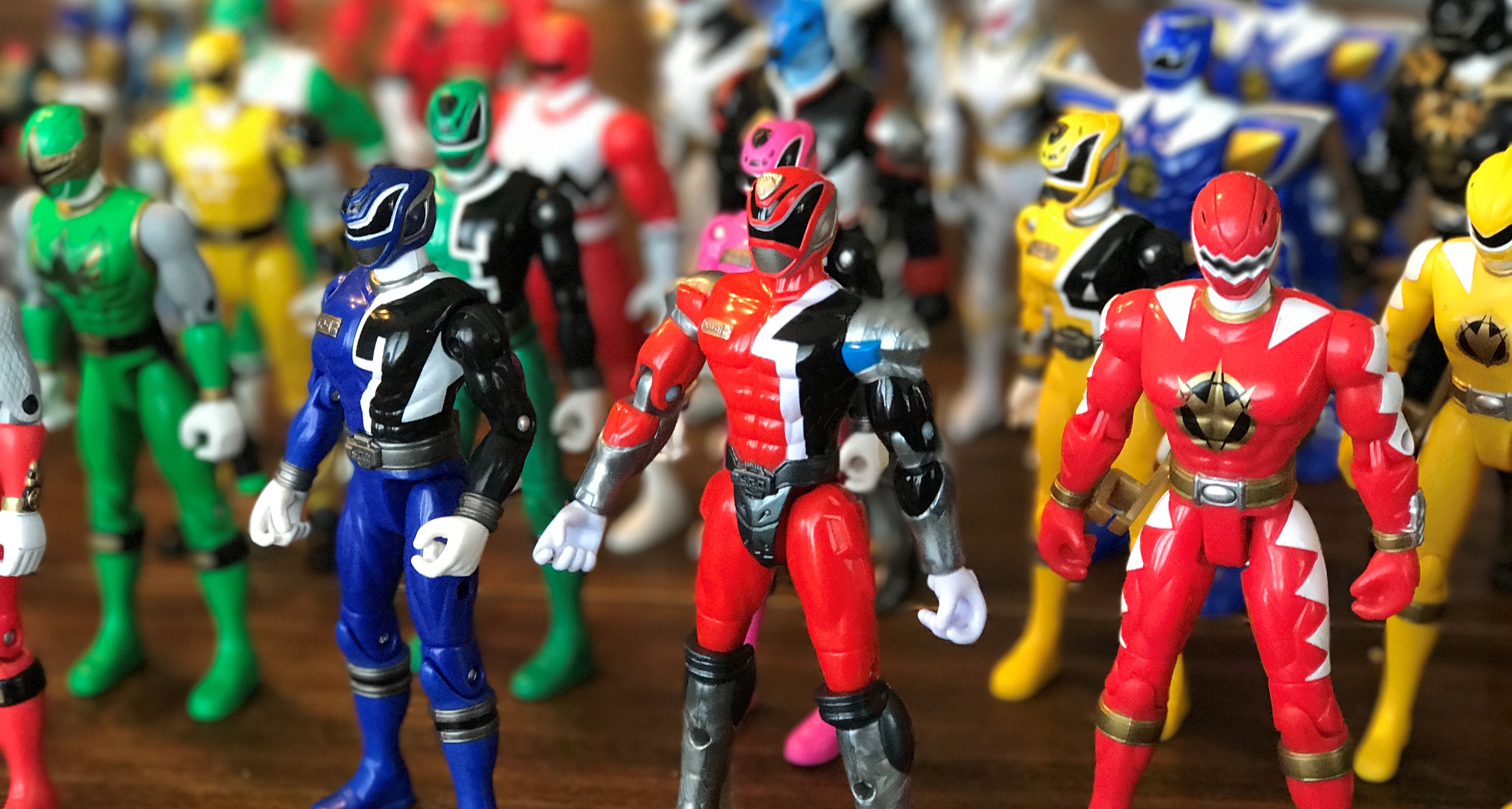 Bandai no podrá fabricar más juguetes de los Power Rangers
