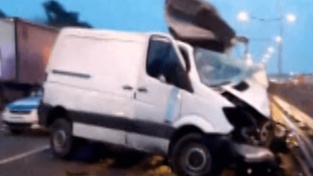 Circulaba A Contramano Por La Panamericana Chocó Contra Un Camión Y