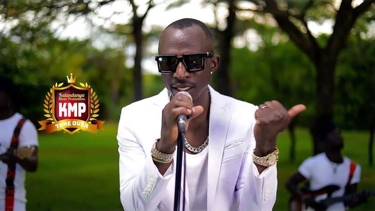 Zambia : Macky 2 dedicates the song 'Sancho' to parents