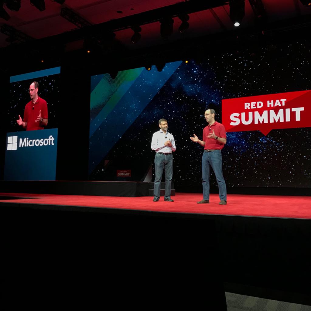 Red Hat y Microsoft desarrollan en colaboración el primer servicio Red ...