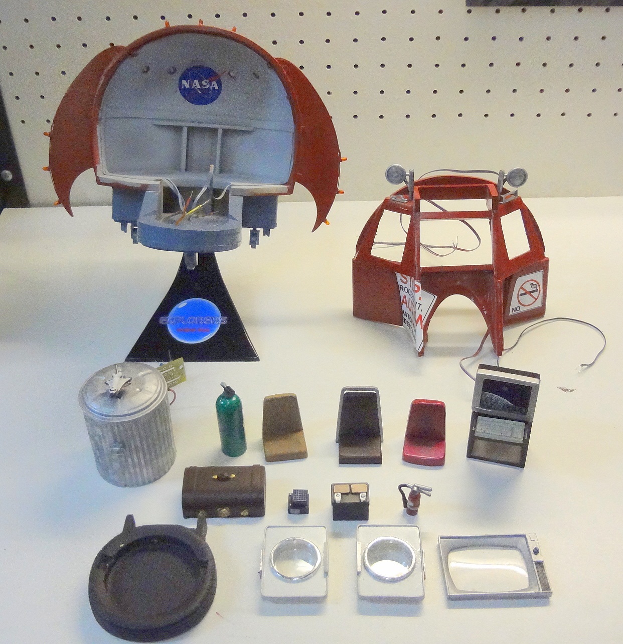 Modeler's Miniatures & Magic