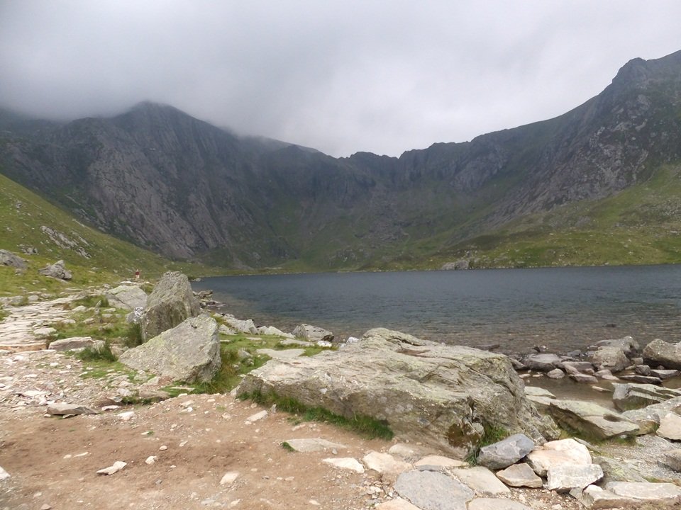 A Walk around Cwm Idwal | Mud and Routes