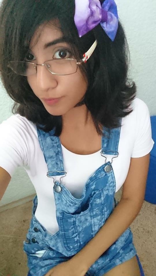 Mini Pack De Isis Arizmendi Flaquita En Ropa Interior Se Muestra ...