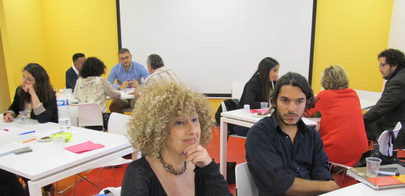 Amplifier une conférence avec un World Café - Percolab