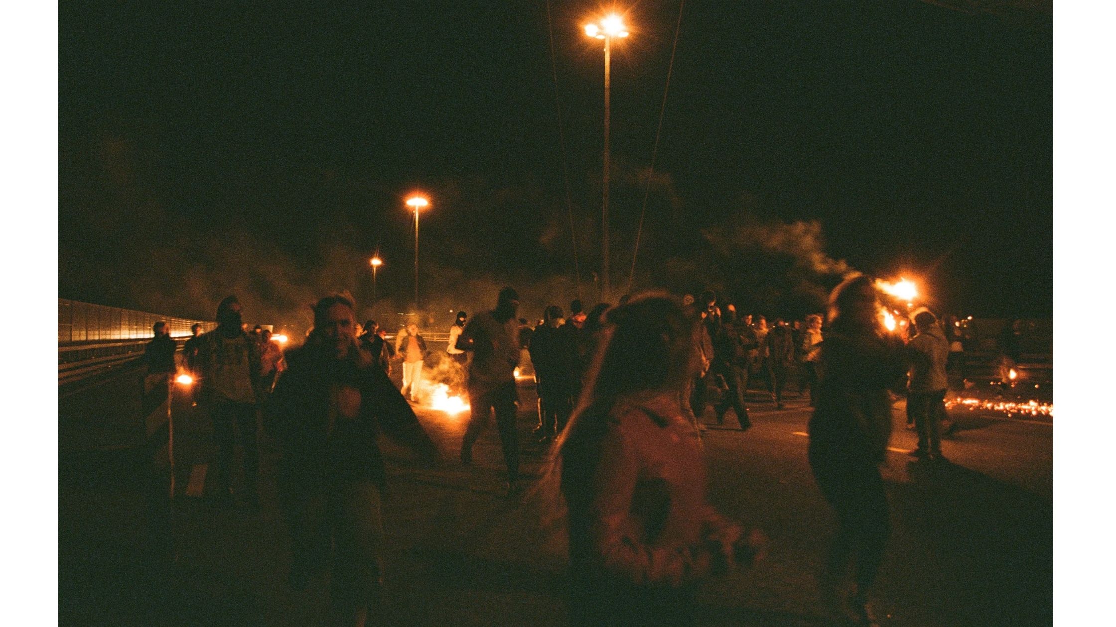 Urban Survival Guide- How To Deal With Riots In Your City - Survival ...