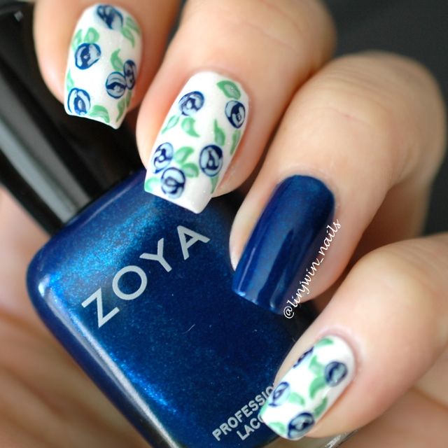 17 Gorgeous Blue Nails Art - Pretty Designs